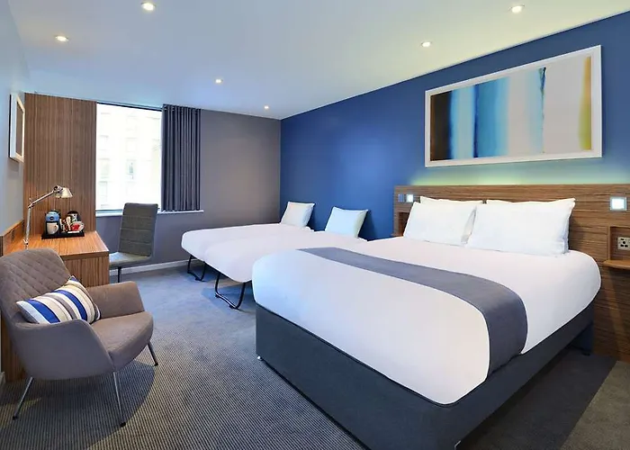 HOTEL TRAVELODGE LONDON DOCKLANDS, LONDON