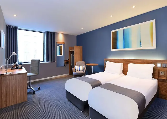 HOTEL TRAVELODGE LONDON DOCKLANDS, LONDON